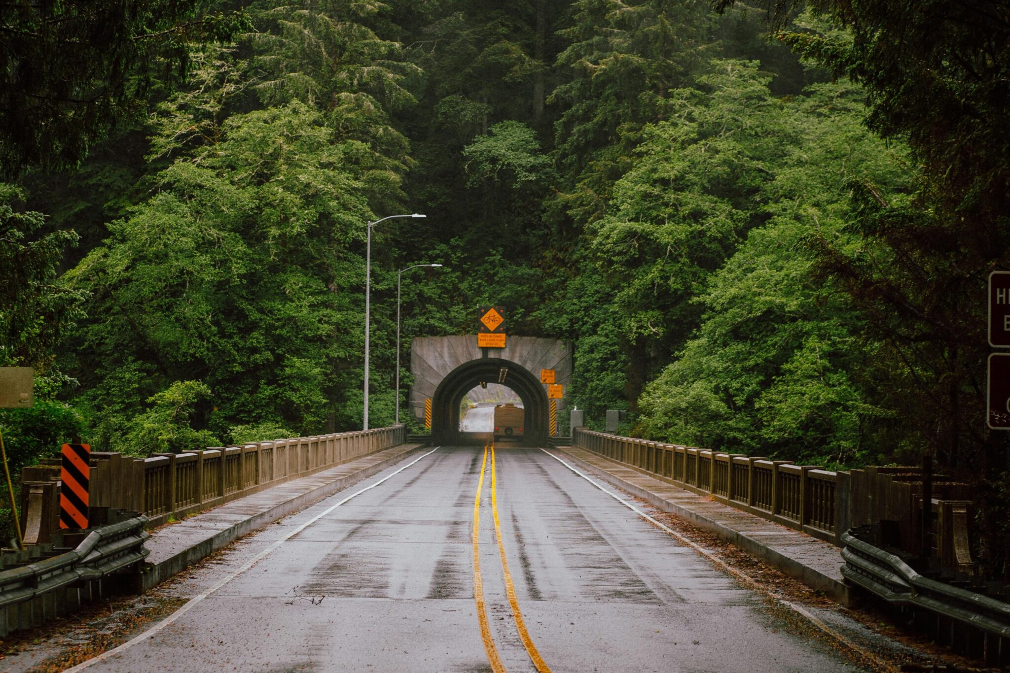 14 Historic Roads in America That Need to be Added to your Bucket List