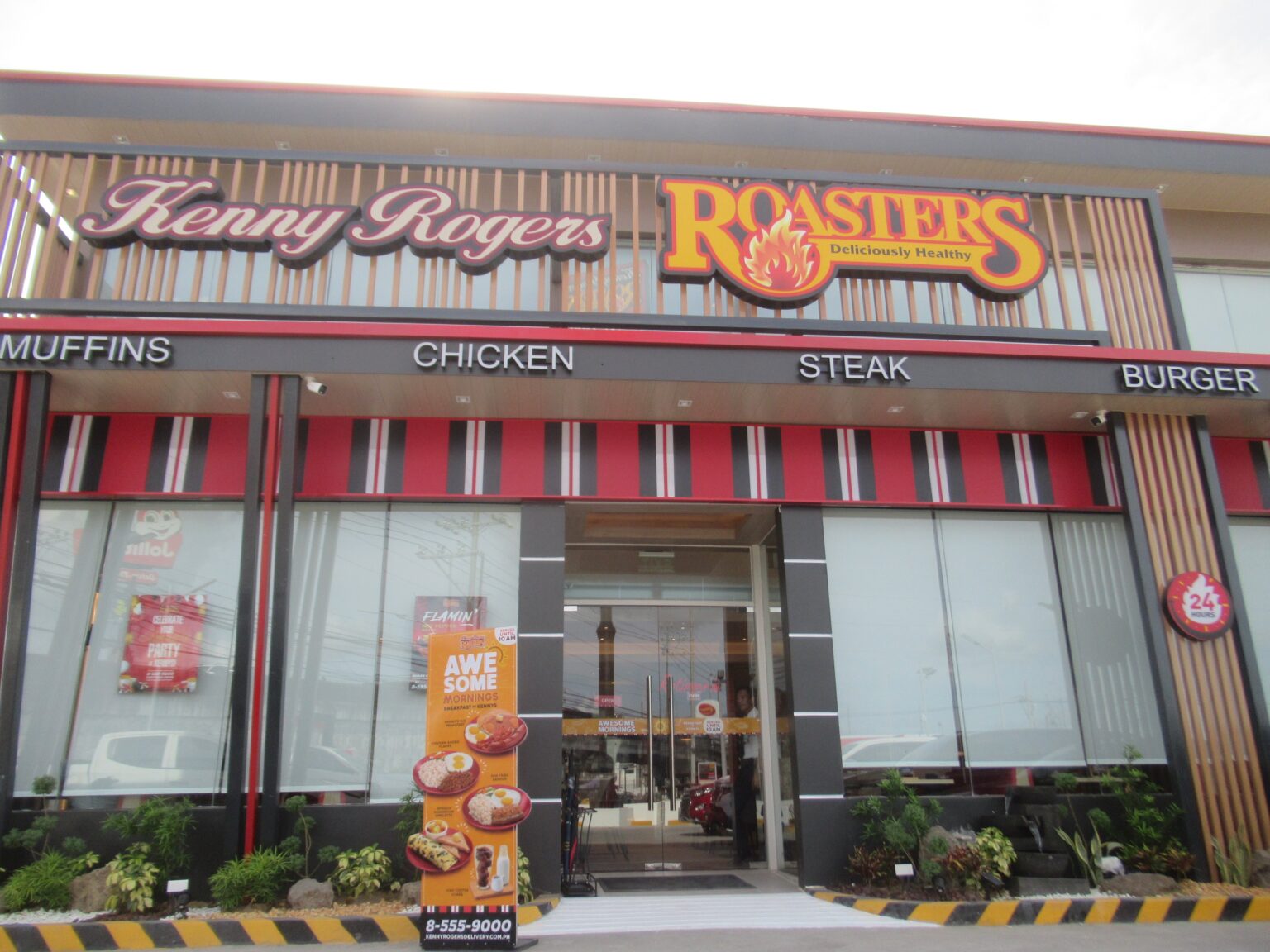 15 Forgotten Fast-Food Chains in the U.S. That Still Exist