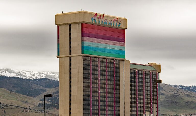 13 Classic Hotels from the 80s That Are Still Open for Booking