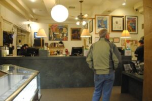 15 Reasons the Show ‘Pawn stars’ Is Totally Fake